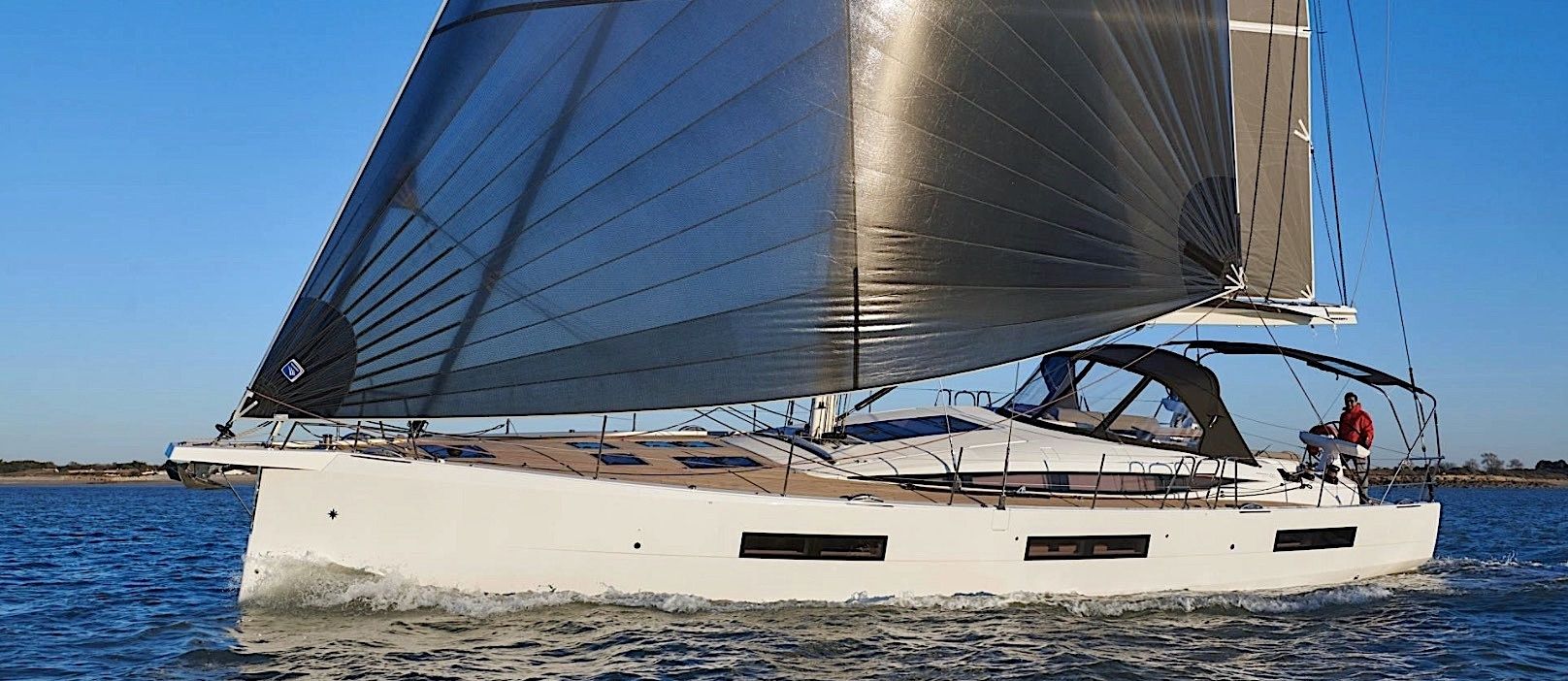 Jeanneau Yacht 60 | Jeanneau Yachts Dealership | KAT Marina